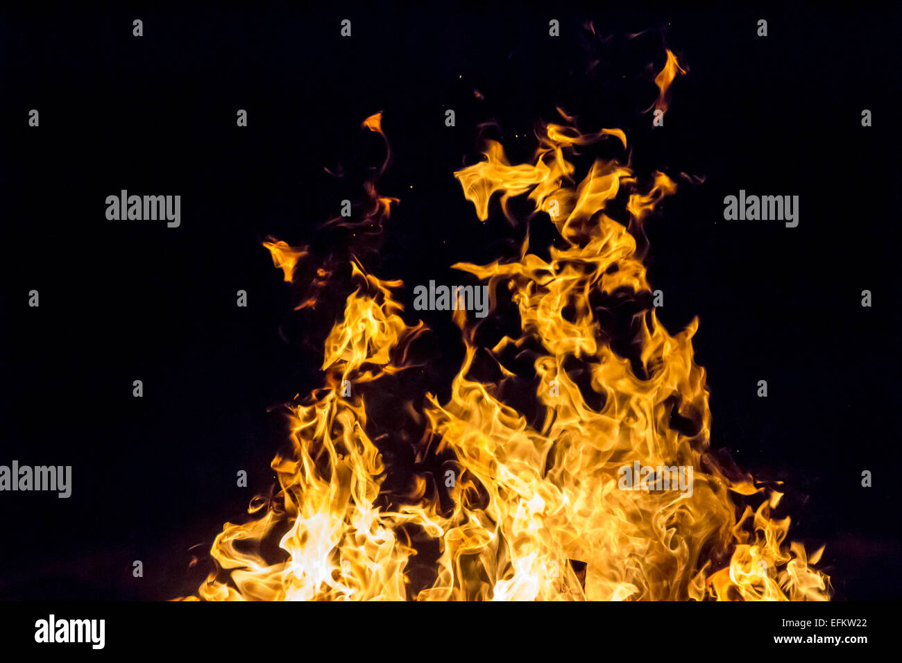 Bonfire fire service hi-res stock photography and images - Alamy