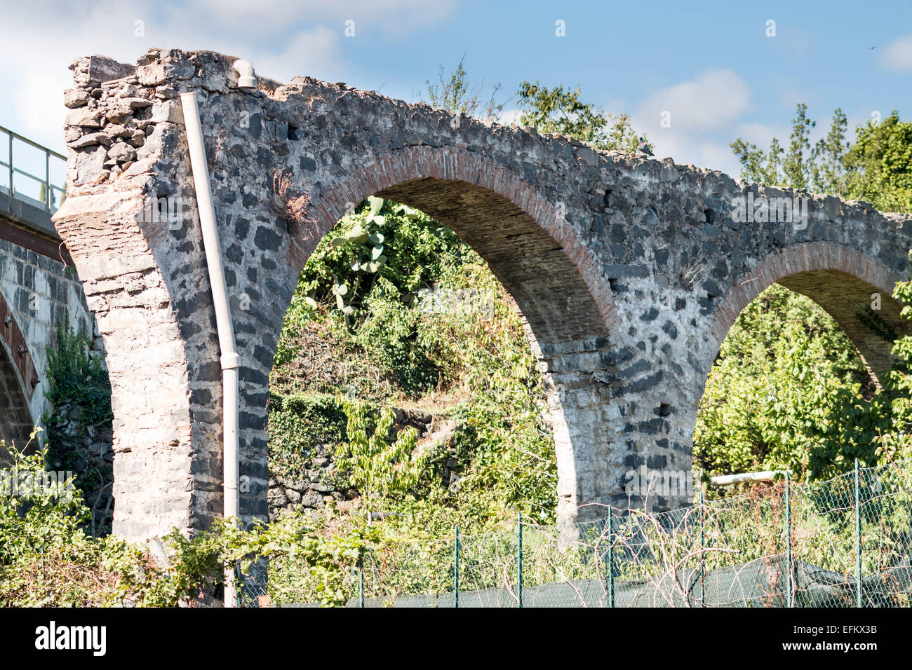 Ancient stone bridge collapsed after heavy storm Stock Photo - Alamy