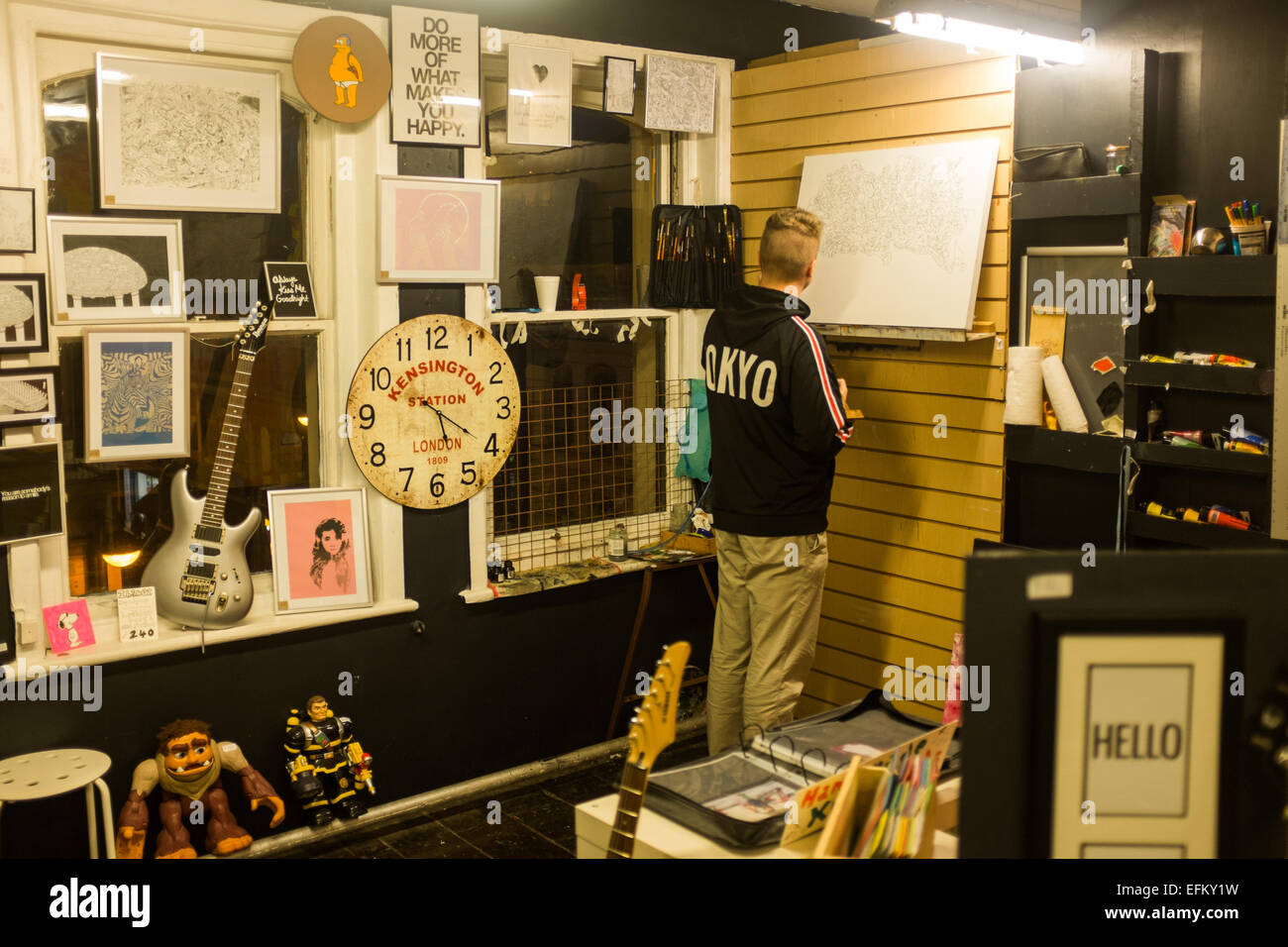 Hello work japan hi-res stock photography and images - Alamy