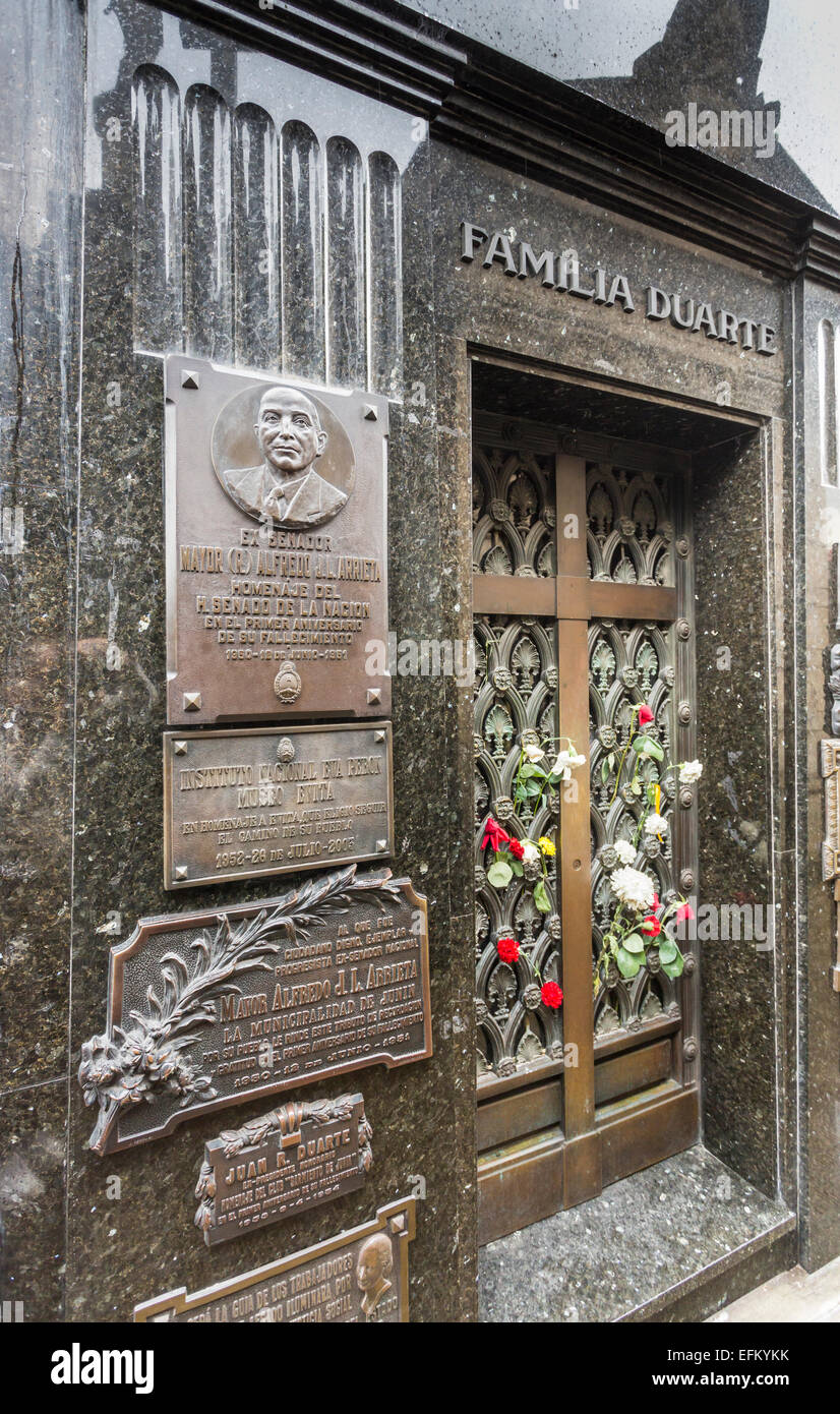 Exterior of the iconic Duarte family (Familia Duarte) mausoleum and ...