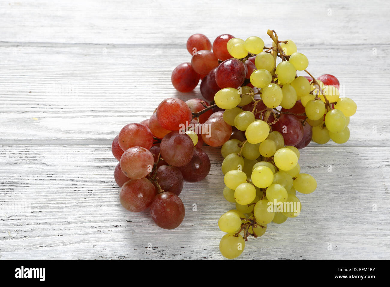 Two grapes hi-res stock photography and images - Alamy