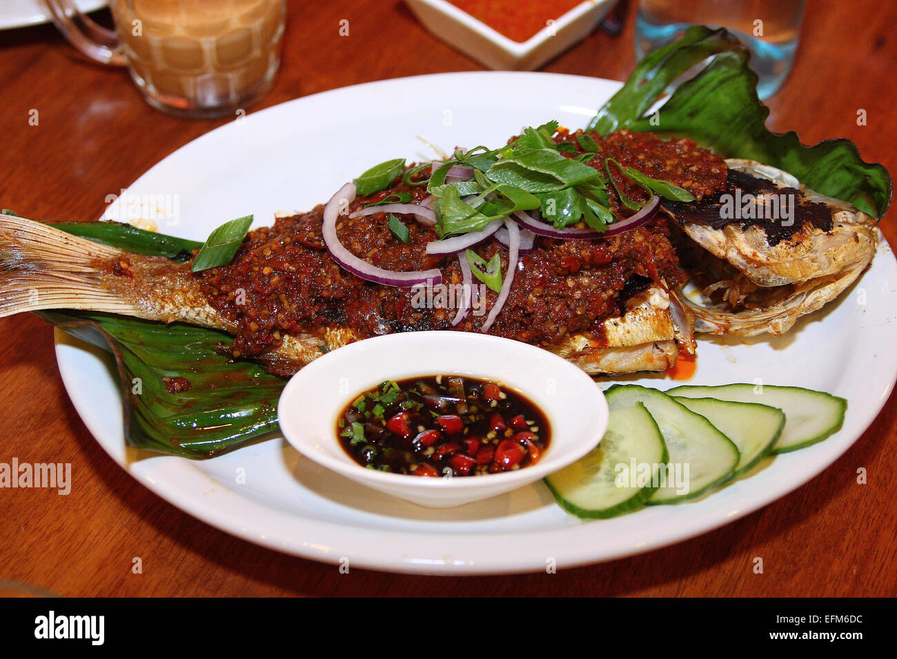 Whole fish hi-res stock photography and images - Alamy