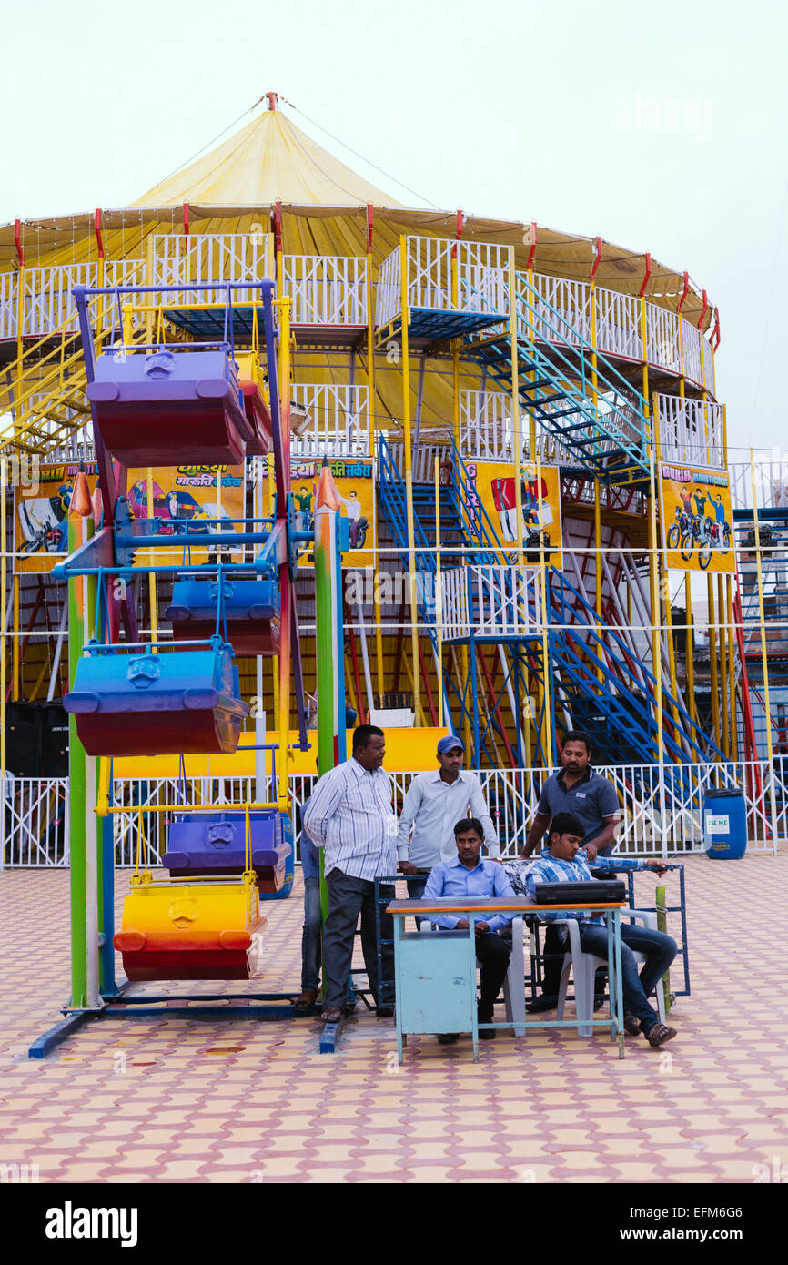 Ticket collector hi-res stock photography and images - Alamy