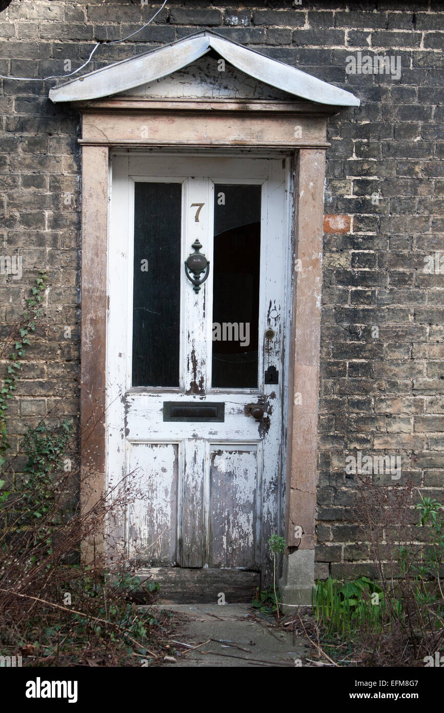 Derelict White Door High Resolution Stock Photography and Images - Alamy