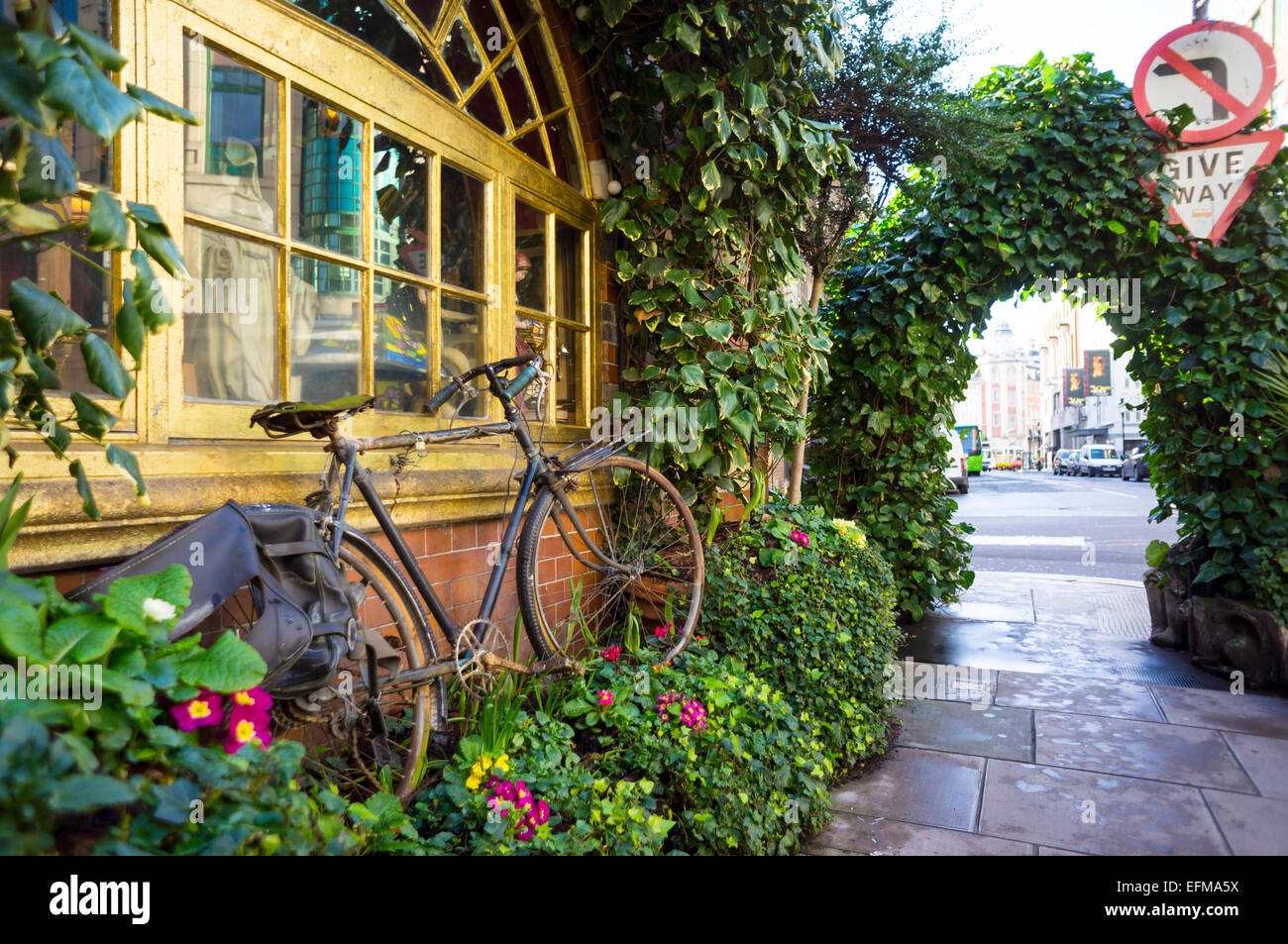 Secret Garden Clutter Stock Photo - Alamy