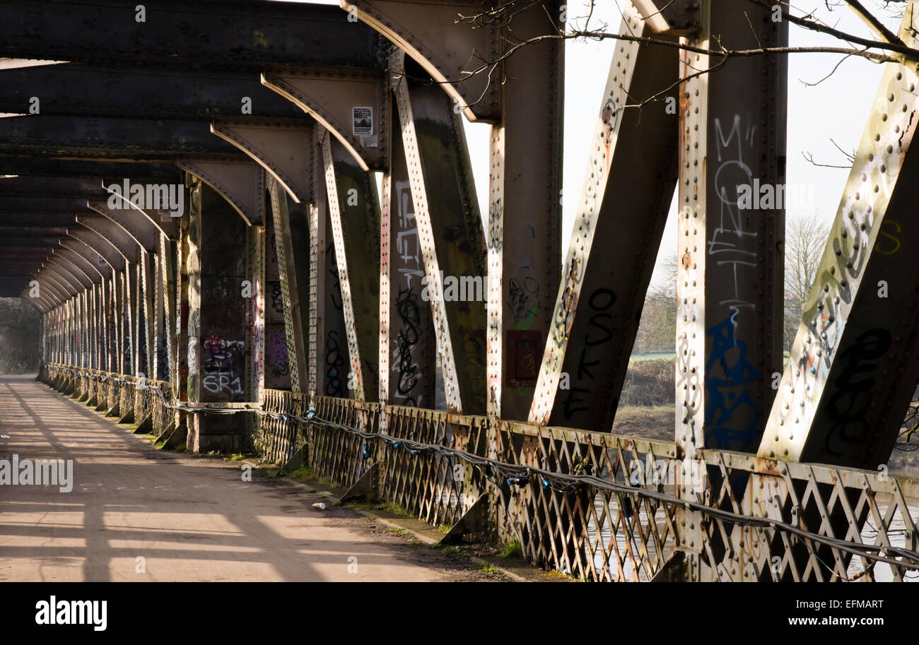 Ashton bridge hi-res stock photography and images - Alamy