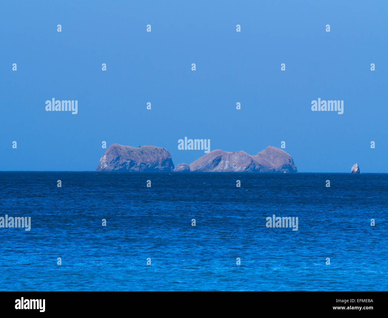Land with ocean Stock Photo - Alamy
