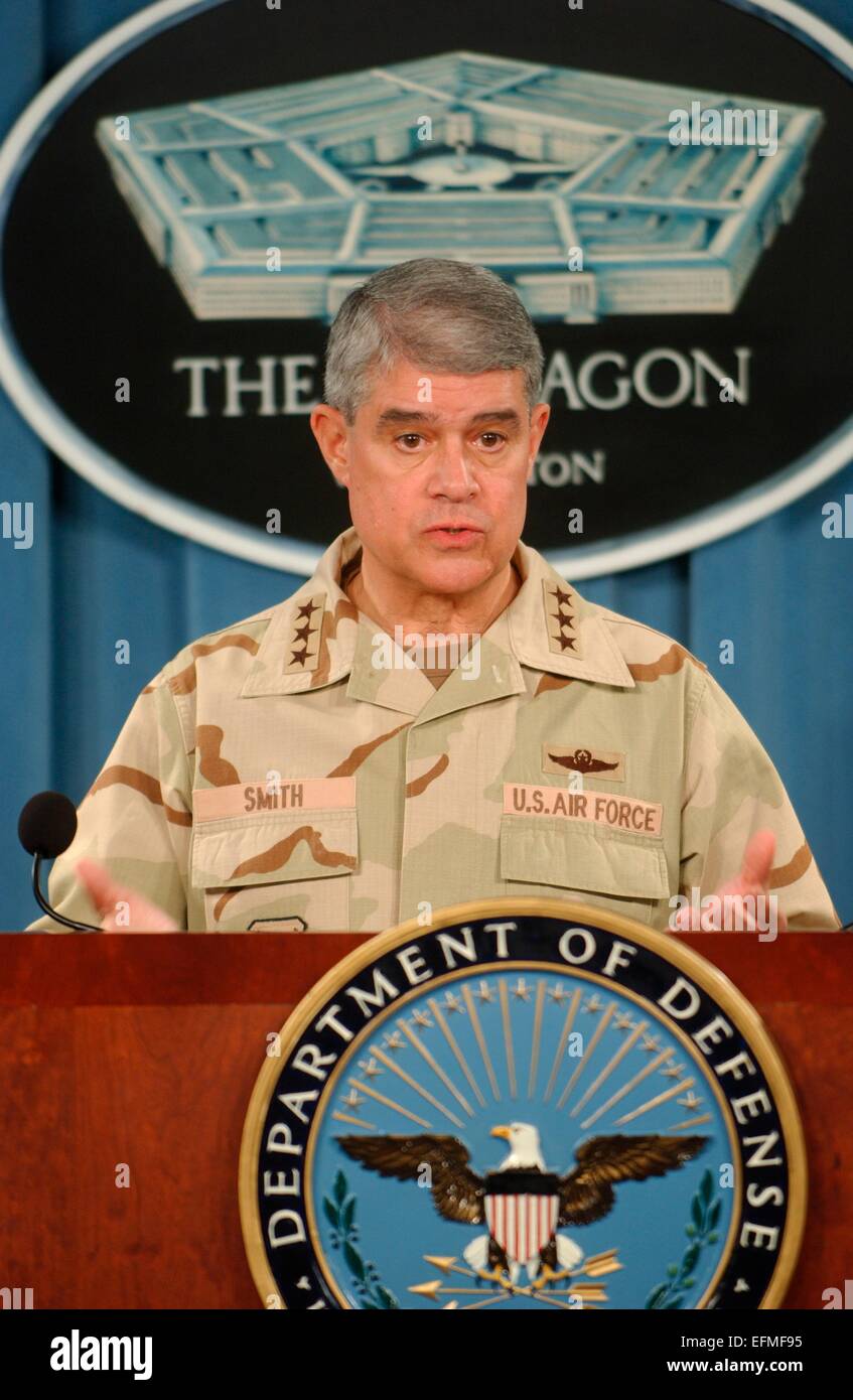 US Deputy Commander of the Central Command, Lt. Gen. Lance L. Smith at ...