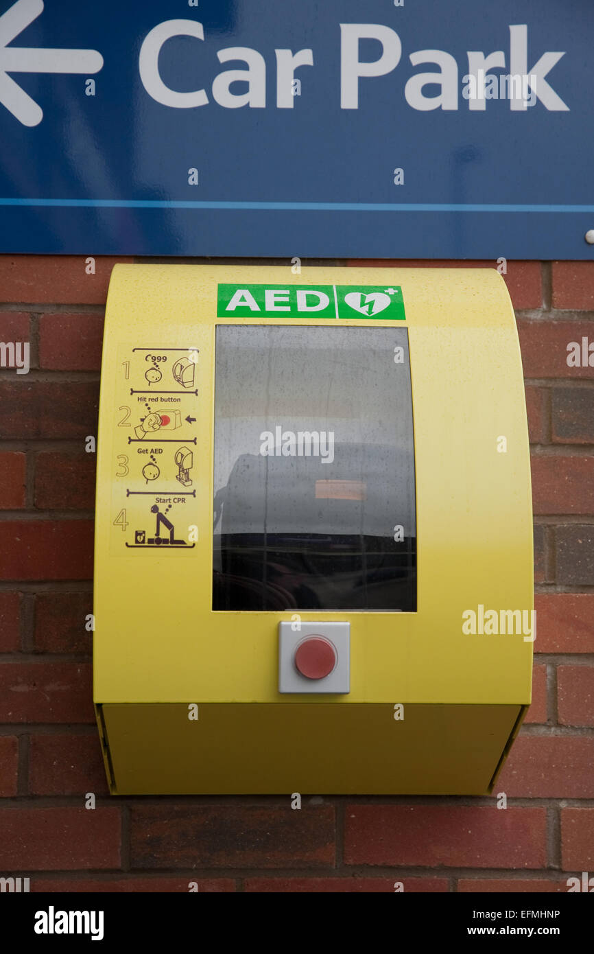 The Defibrillator outside Tesco in Biggin Hill is the first in London ...