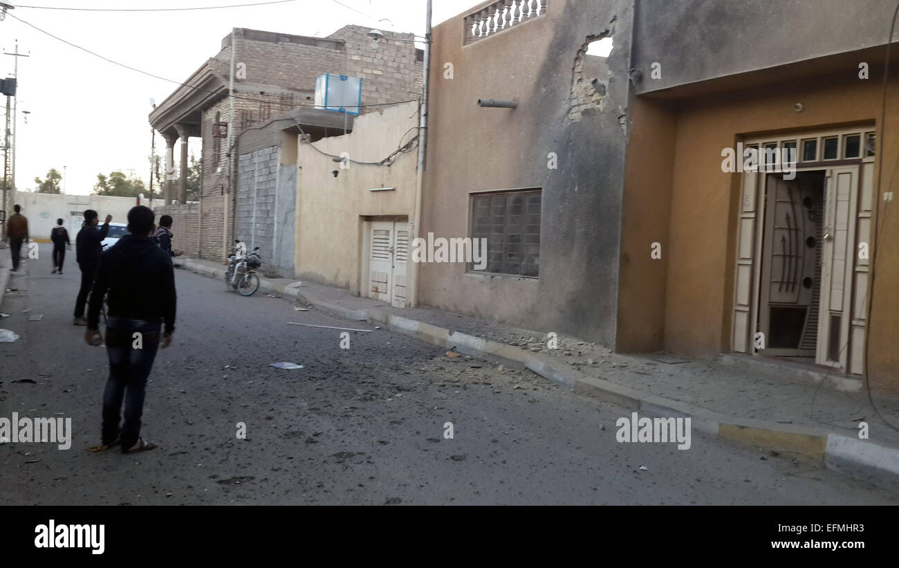 Damaged house of islamic hi-res stock photography and images - Alamy