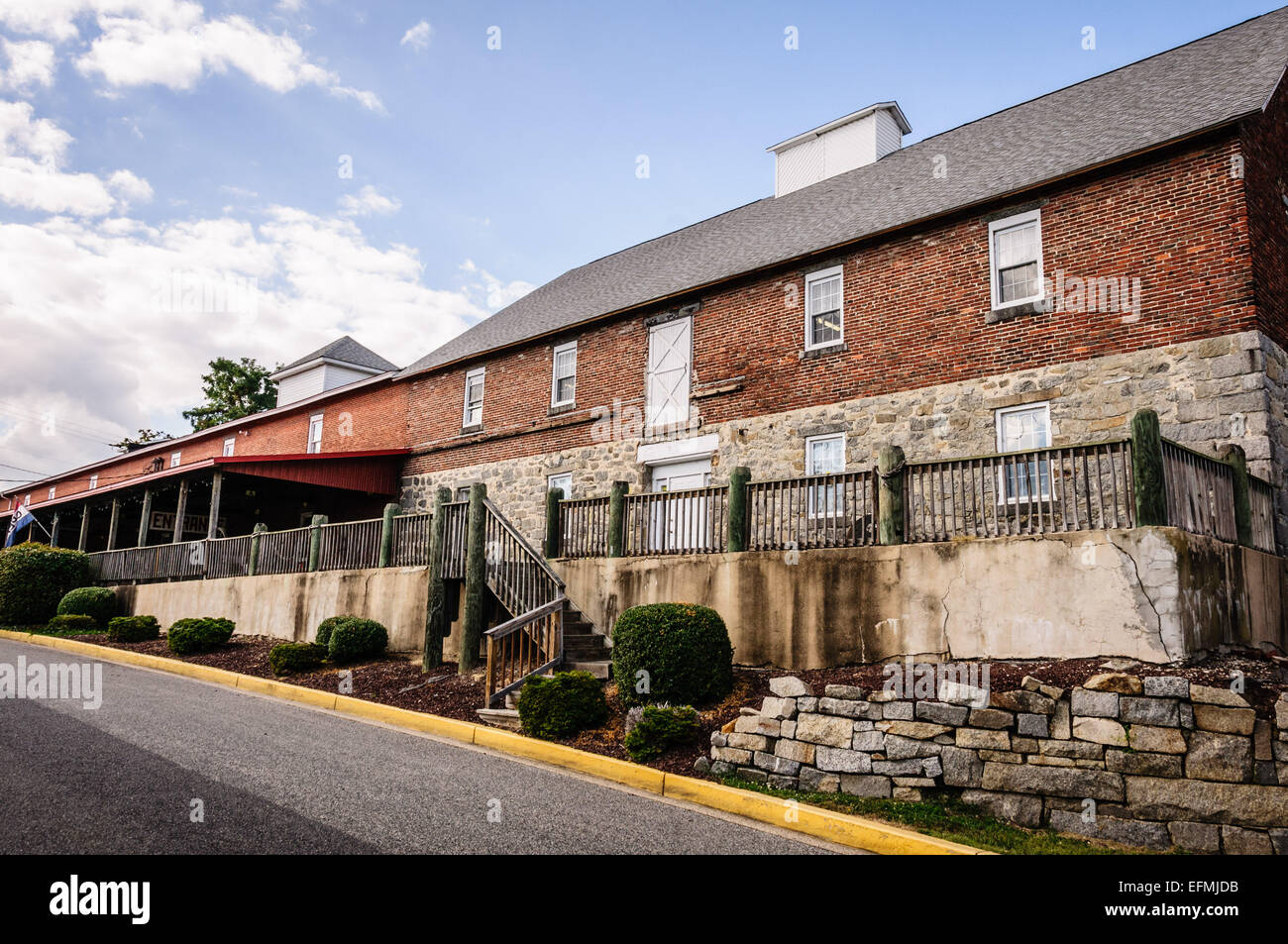 Second and seneca building hi-res stock photography and images - Alamy