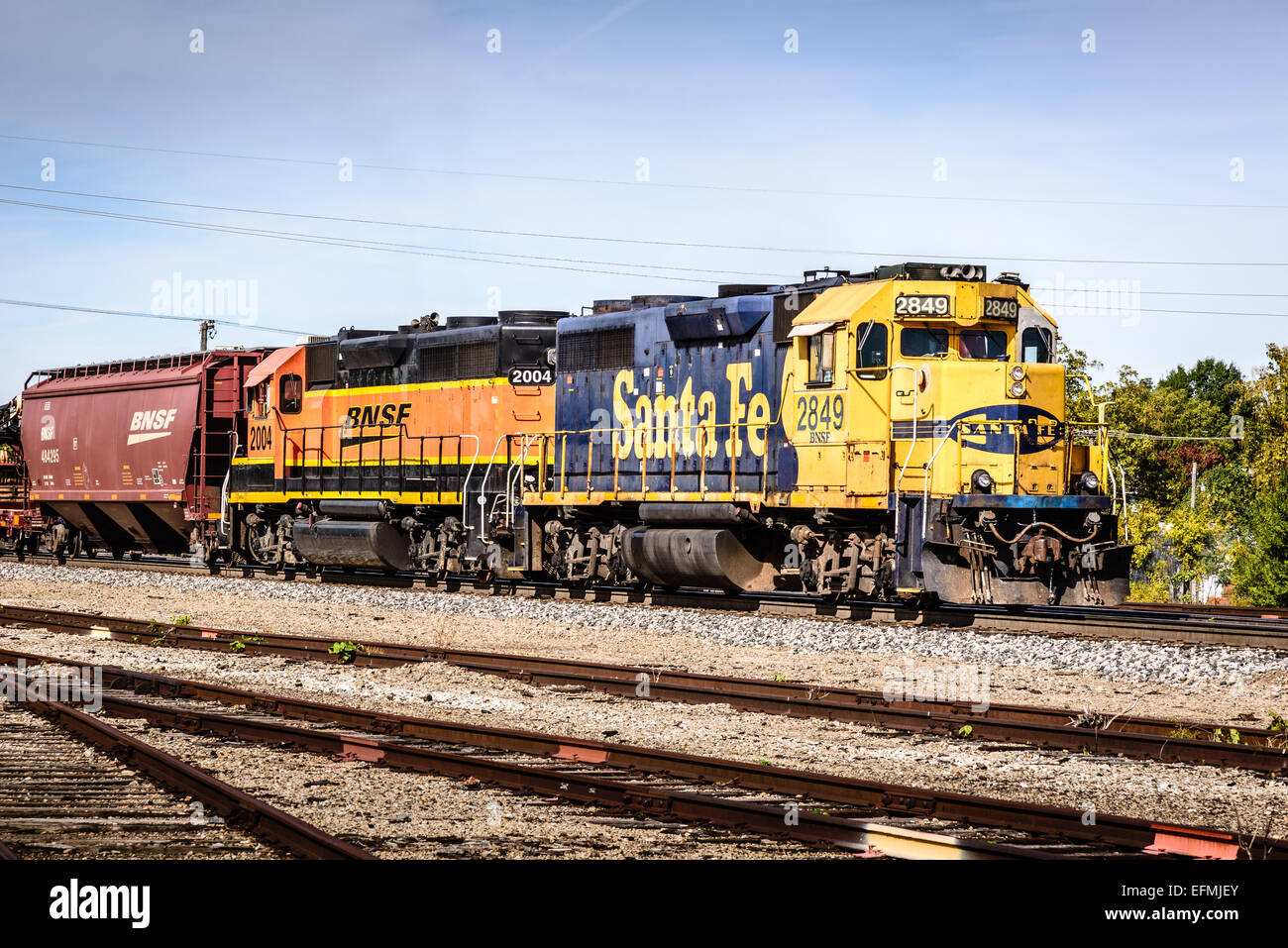 BNSF Electro-Motive GP39-2 #2849 in Santa Fe yellow bonnet livery leads ...