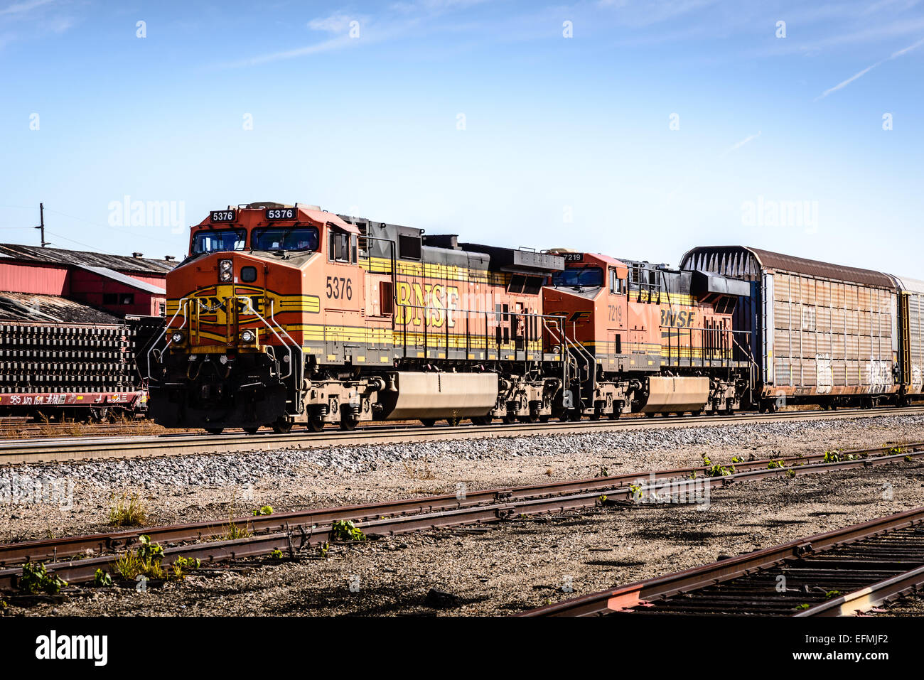 Bnsf es44dc locomotive hi-res stock photography and images - Alamy