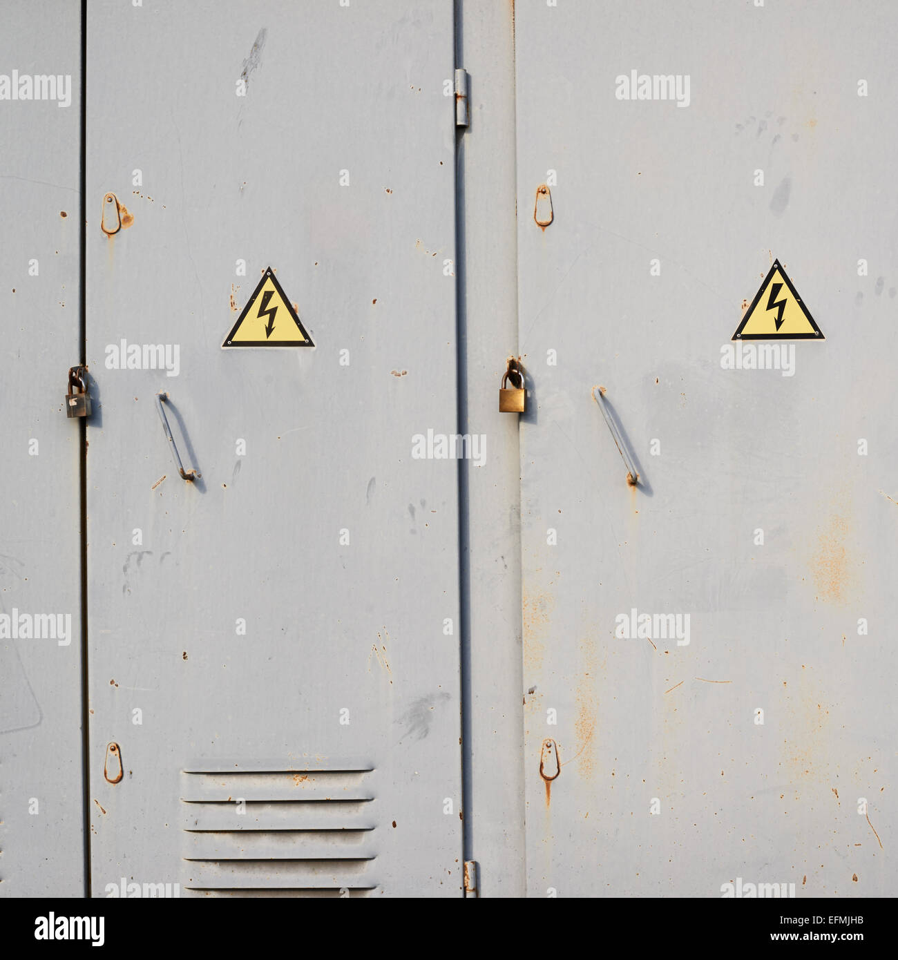 Old rust power transformer hi-res stock photography and images - Alamy