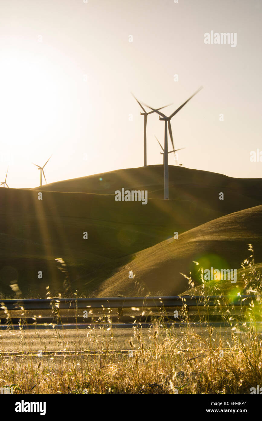 Wind turbine, Vasco Road Green Energy Corridor, California, USA Stock ...