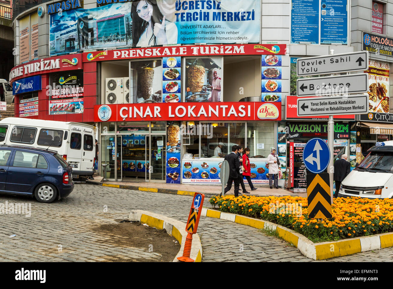 A street scene in the Balck Sea port of Trabzon, Turkey, Eurasia Stock ...