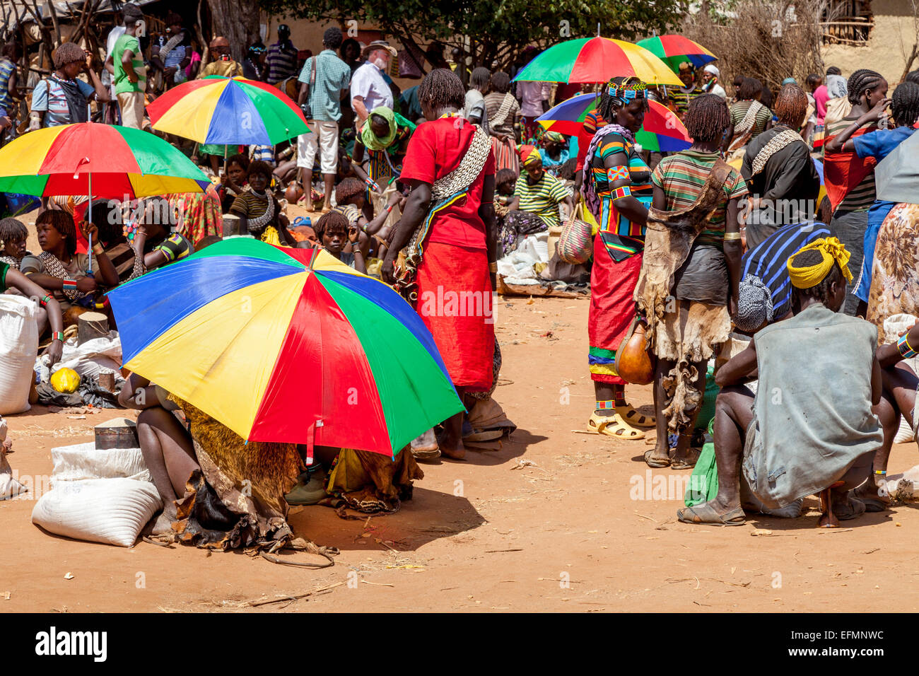 Benna people at keyafer market hi-res stock photography and images - Alamy