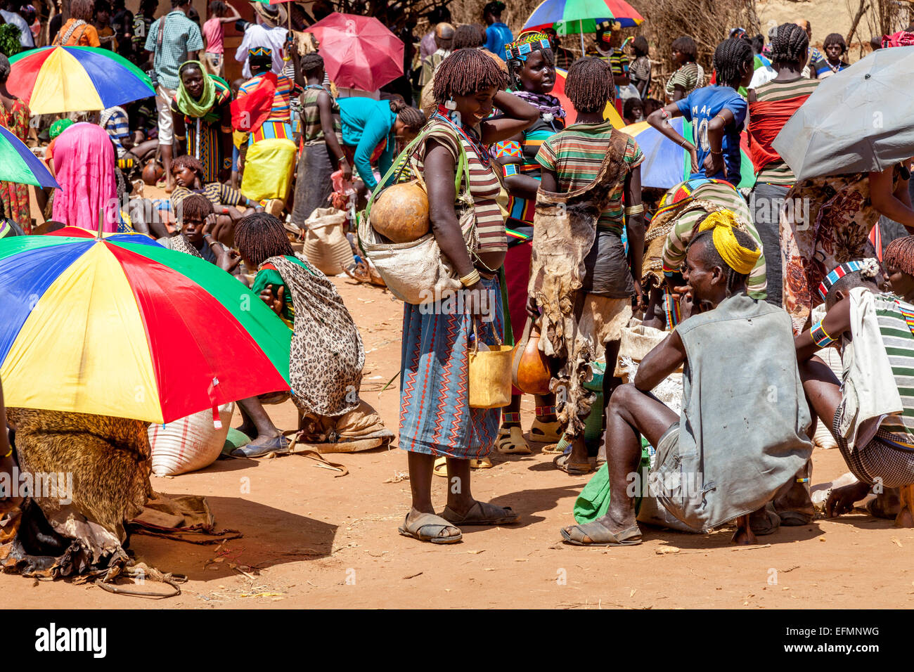 Benna people at keyafer market hi-res stock photography and images - Alamy