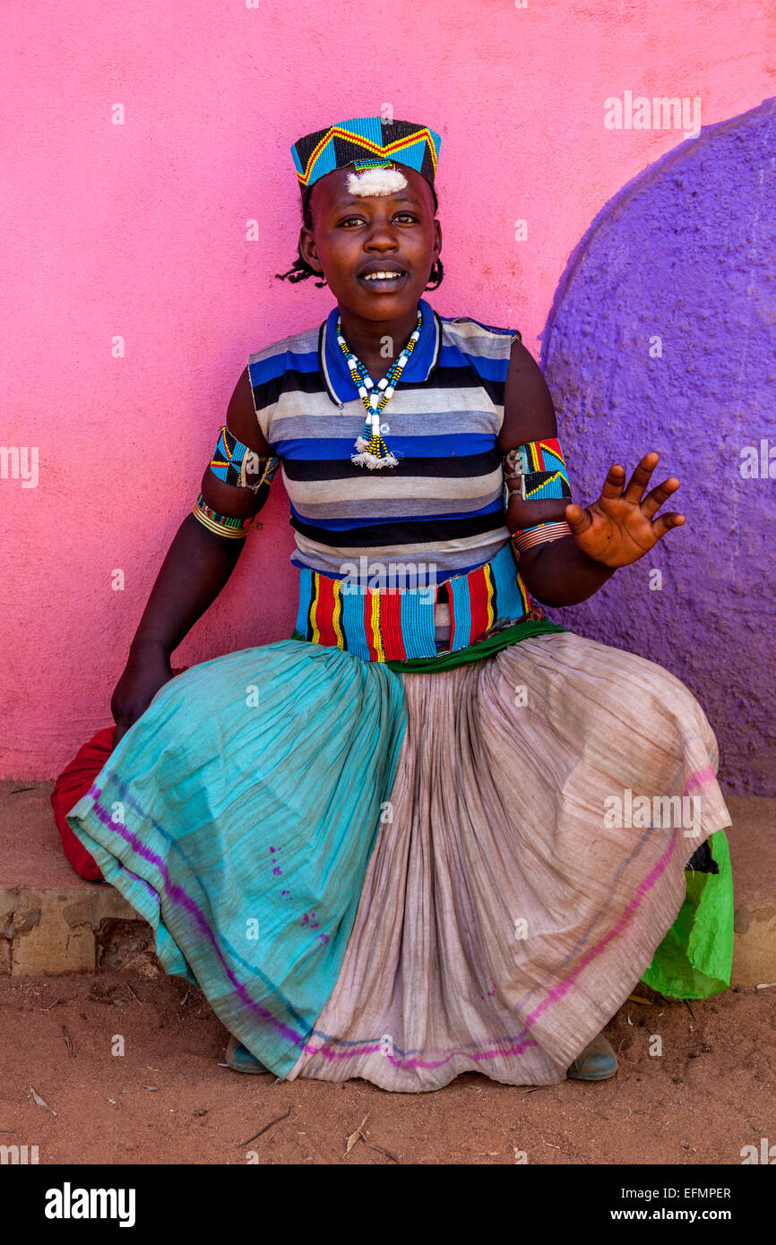 A Girl From The Banna Tribe At The Key Afer Thursday Market, The Omo ...