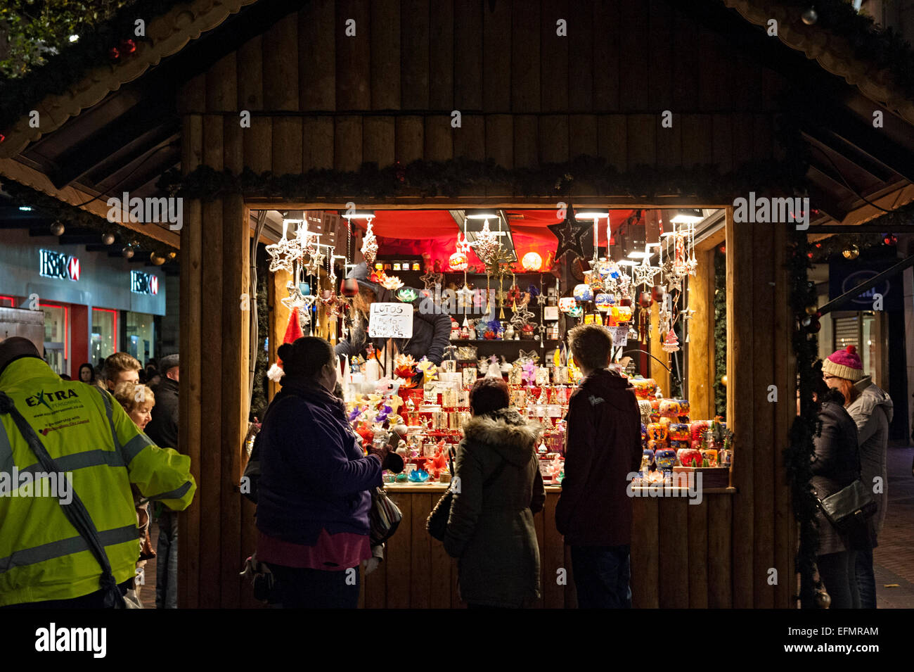 German market stall selling beer hi-res stock photography and images ...