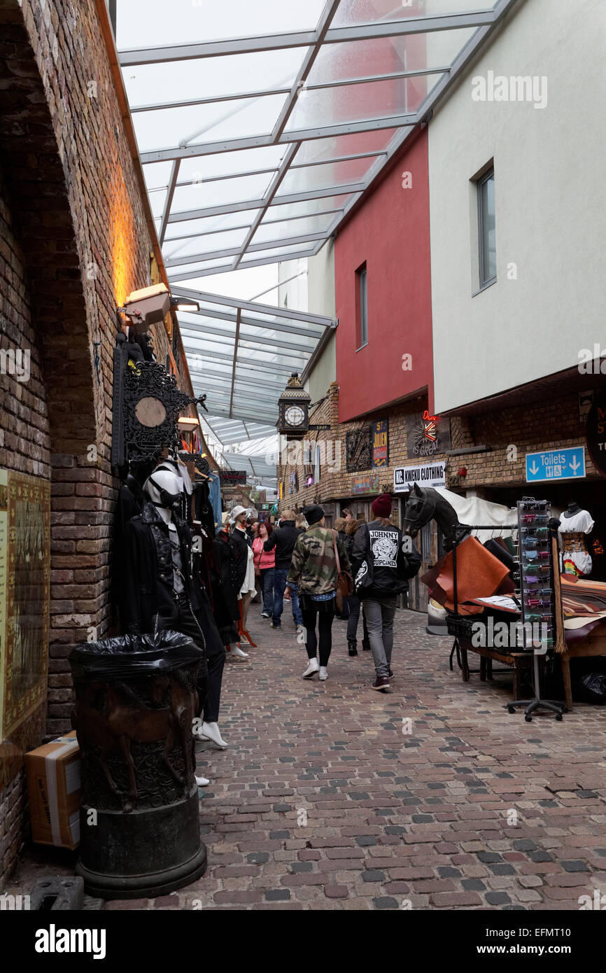 Camden stables hi-res stock photography and images - Alamy
