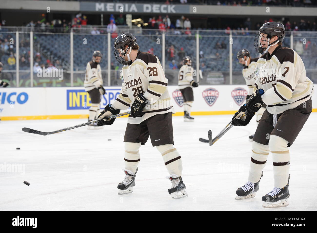 Chicago, IL, USA. 7th Feb, 2015. Western Michigan's Sam Mellor (28 ...