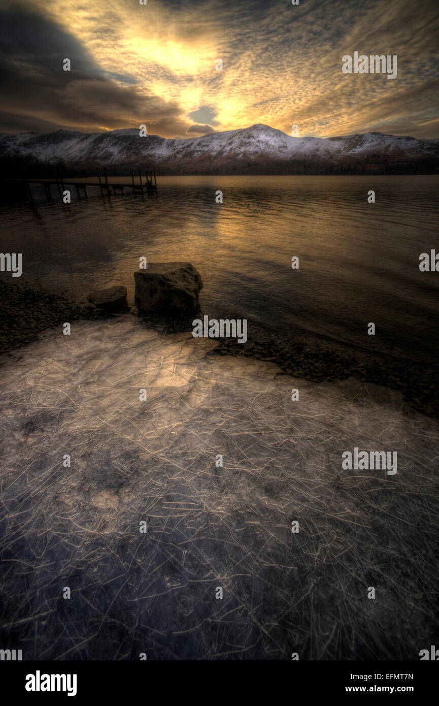 Sunset over Derwentwater and Catbells Fell in the English Lake District ...