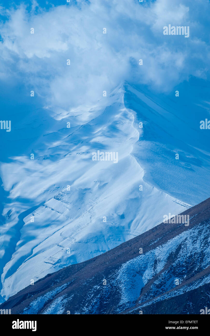 Alborz mountains tehran iran hi-res stock photography and images - Alamy