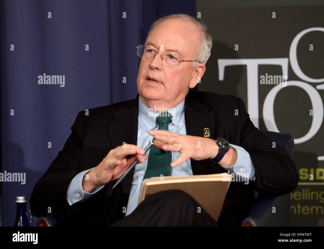 Baylor university president ken starr hi-res stock photography and ...