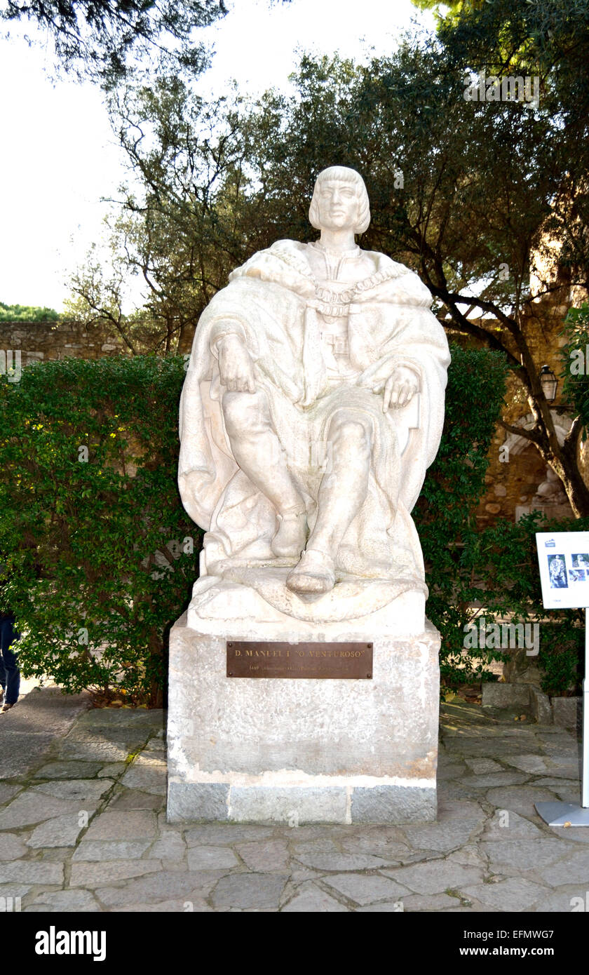 Statue of a king hi-res stock photography and images - Alamy