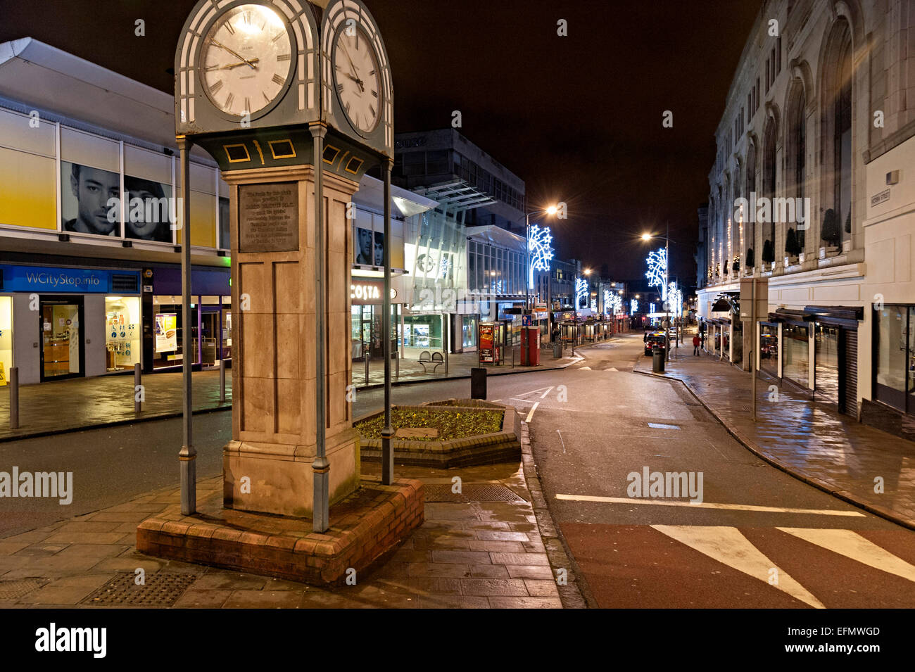 Wolverhampton city centre at night time Stock Photo - Alamy