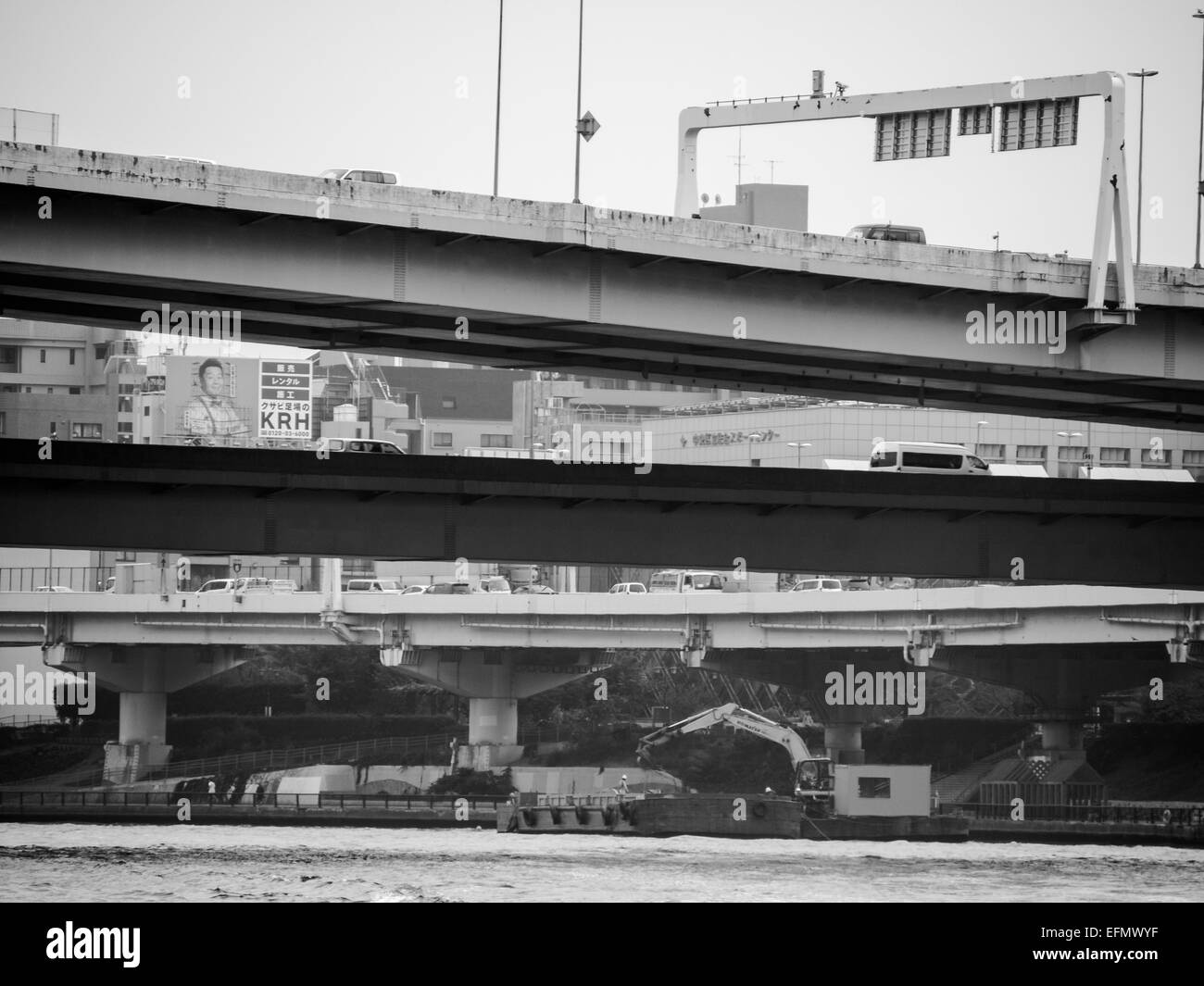 Several bridges crossing each other in Tokyo cityscape Stock Photo - Alamy