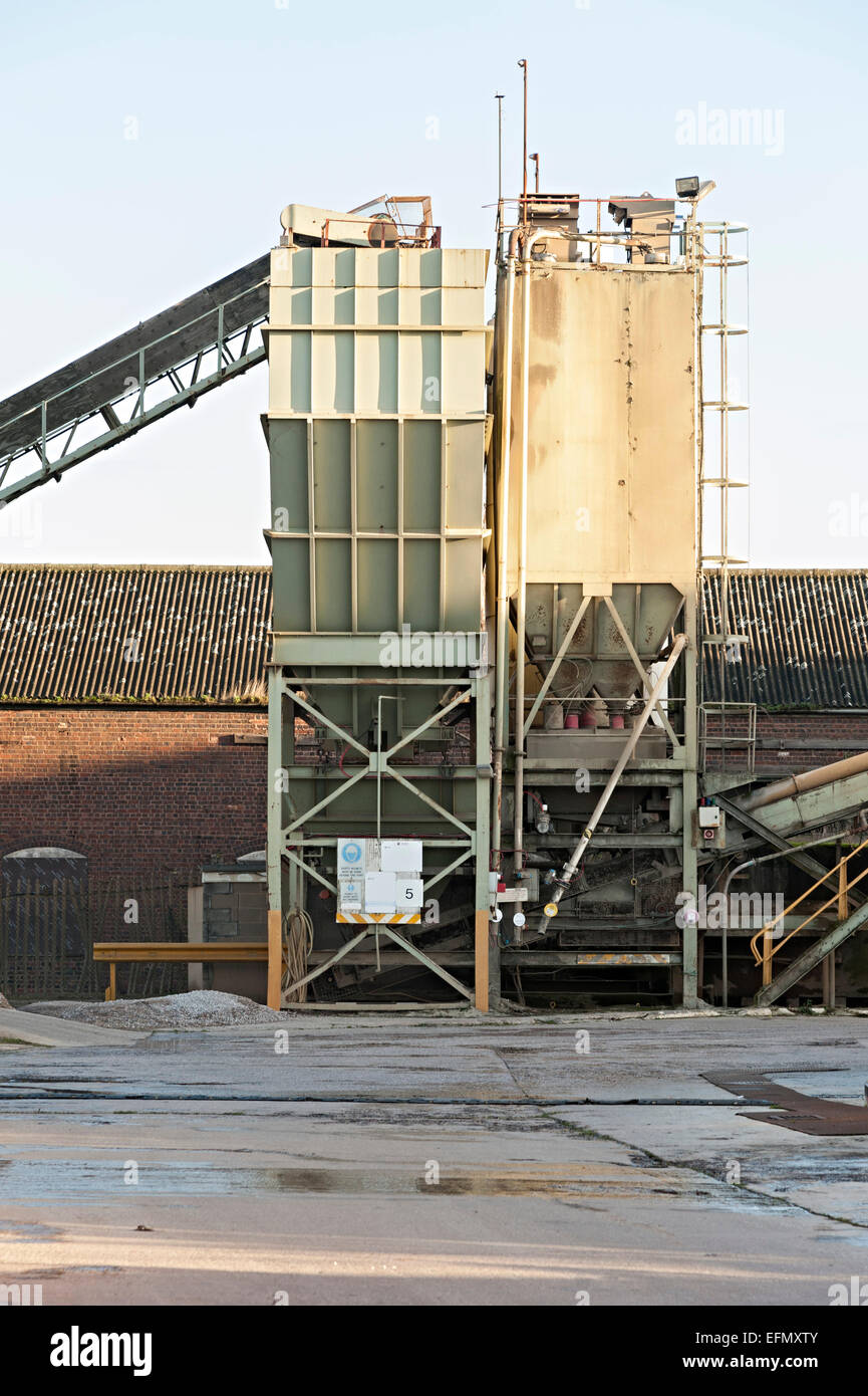 a cement hopper in birmingham uk Stock Photo - Alamy