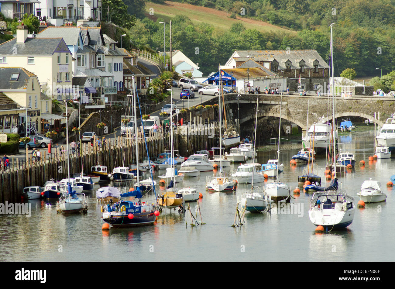 Looe cornwall boat boats hi-res stock photography and images - Alamy