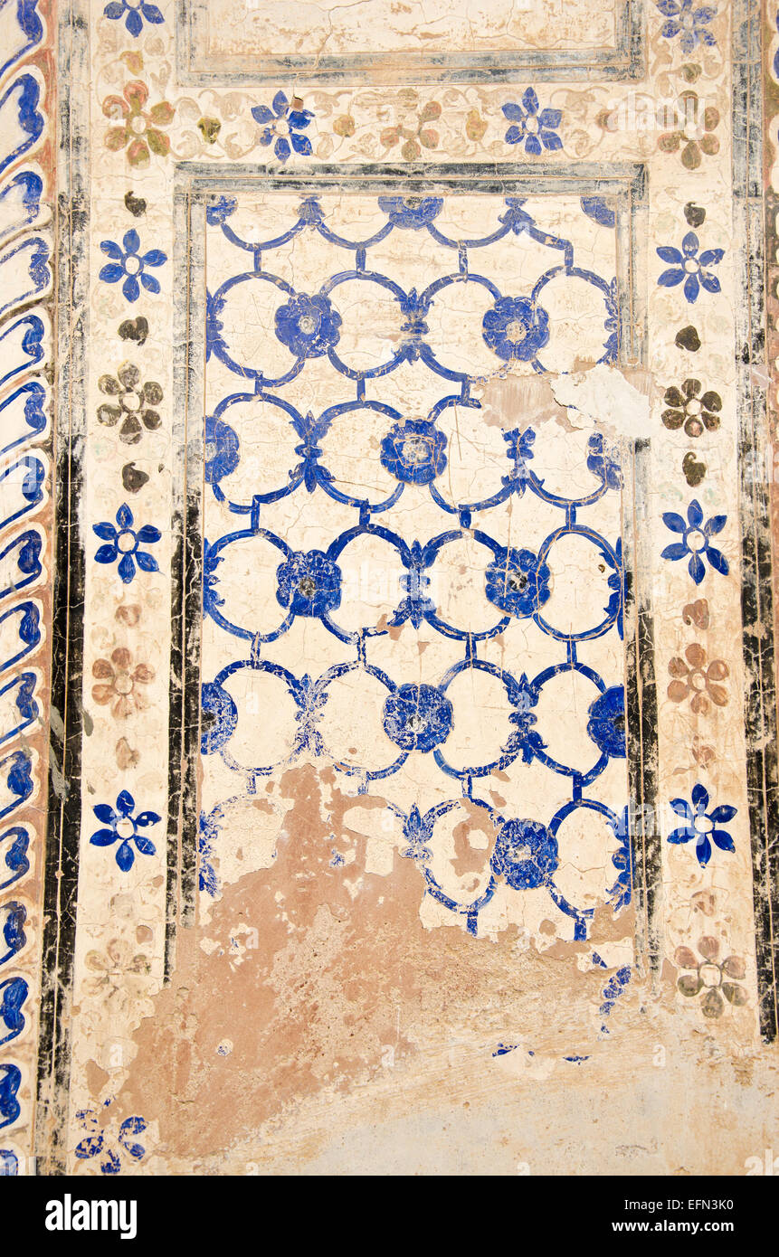 aged and ornamental historical wall in asia background, Rajasthan ...