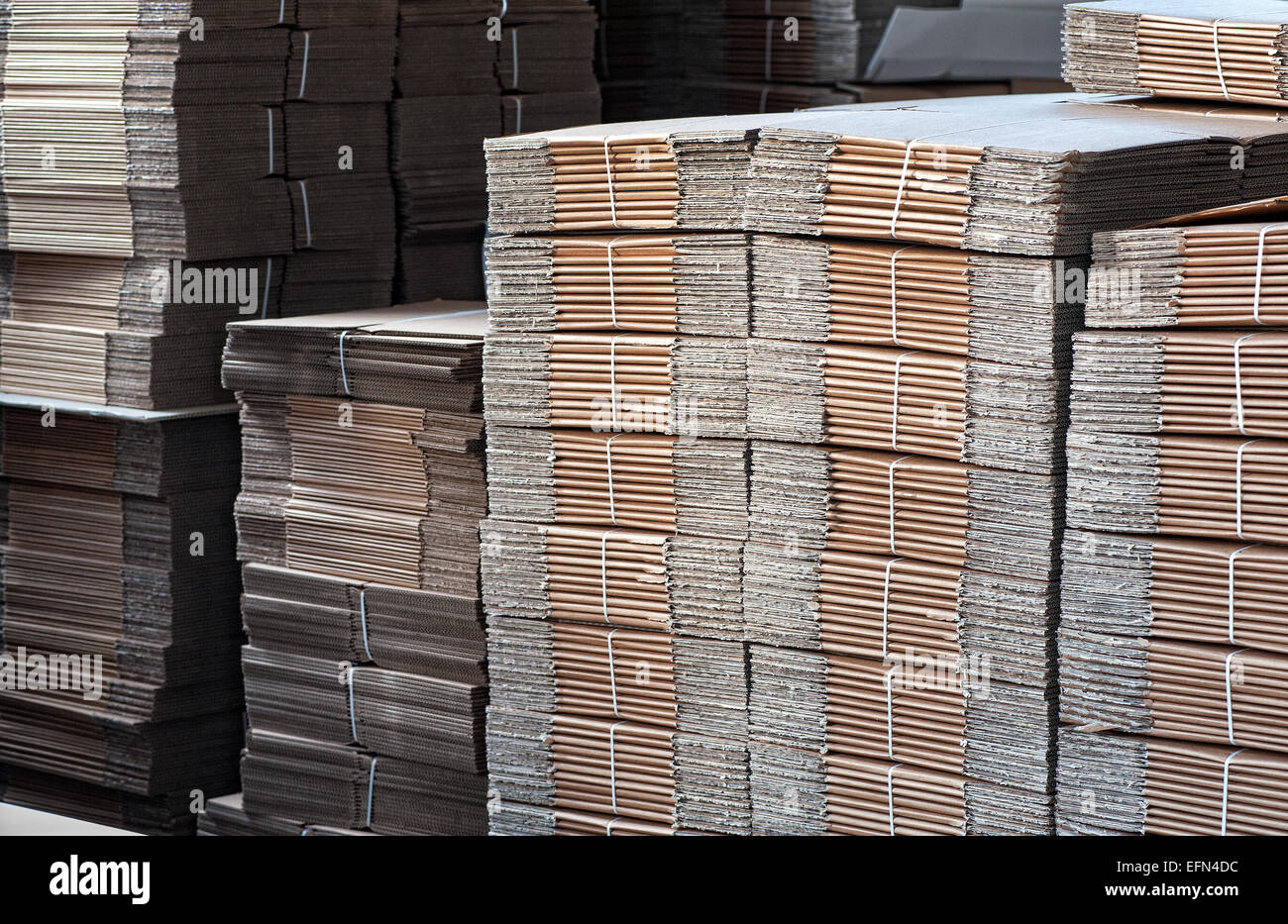 Cardboard factory hi-res stock photography and images - Alamy