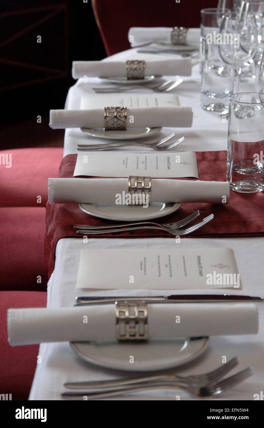table laid for dinner in an expensive restaurant Stock Photo - Alamy