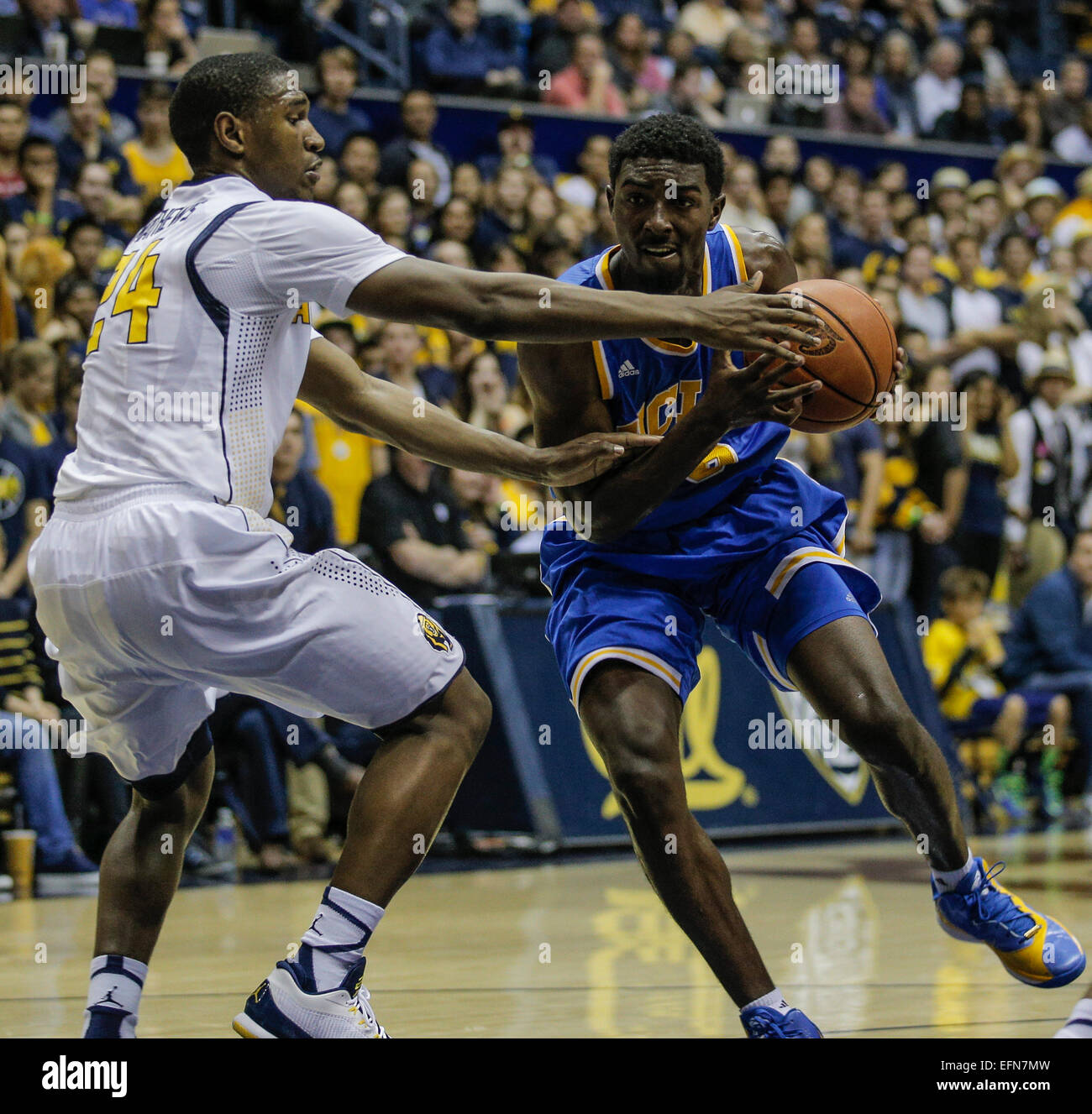 Berkeley CA. 07th Feb, 2015. UCLA G # 10 Isaac Hamilton attack the ...