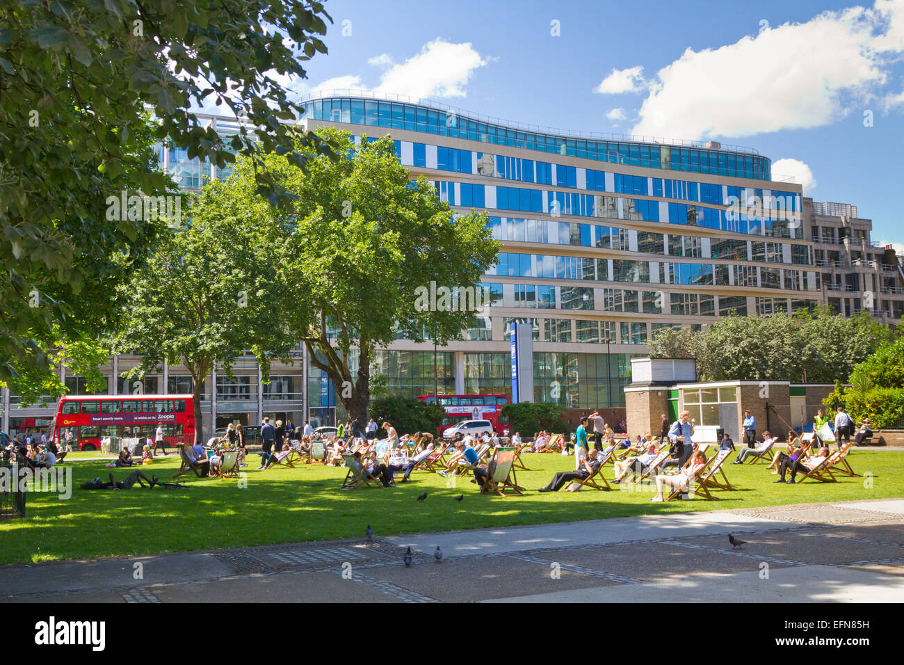 10 finsbury square london hi-res stock photography and images - Alamy