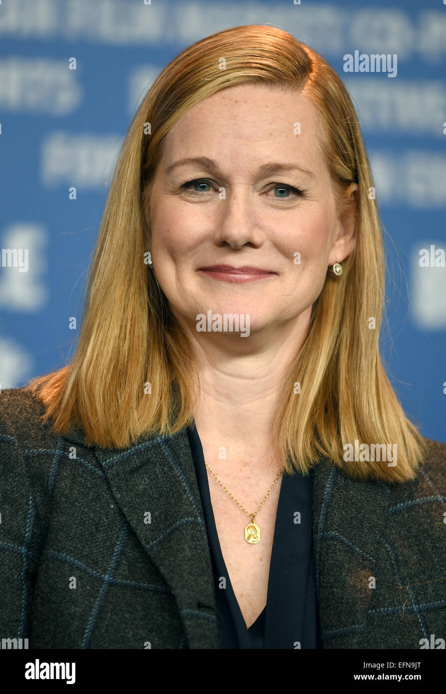 Berlin, Germany. 08th Feb, 2015. Actor Laura Linney (USA) speaks during ...