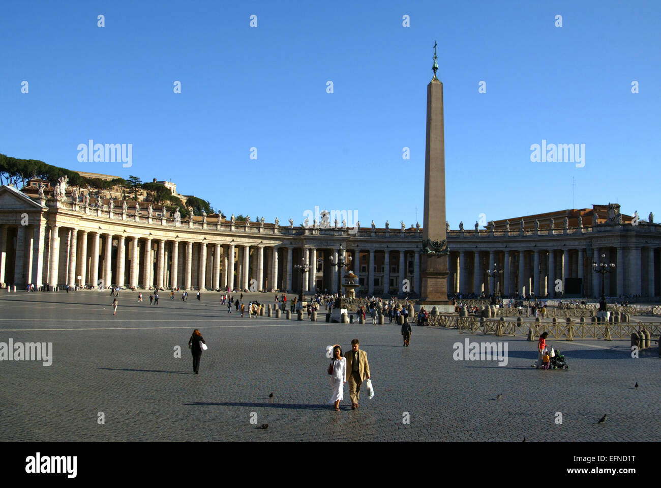 Rom, Piazza San Pietro, Petersplatz Stock Photo - Alamy