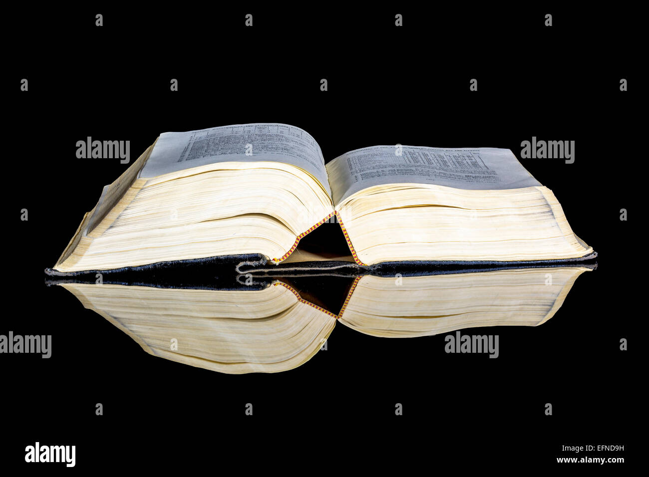 Open faced book hi-res stock photography and images - Alamy