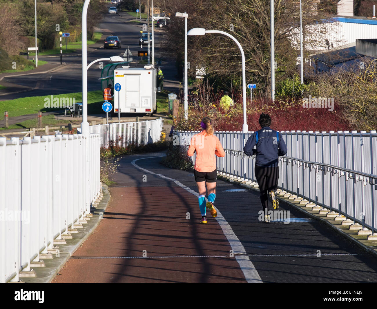 Female bridge hi-res stock photography and images - Alamy