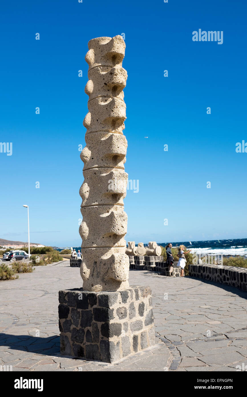 Whale vertebrae whale bone hi-res stock photography and images - Alamy