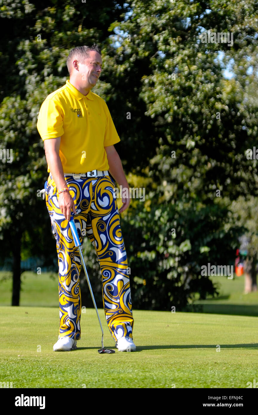 Celebrities and professionals attending the Farmfoods British Par 3 ...