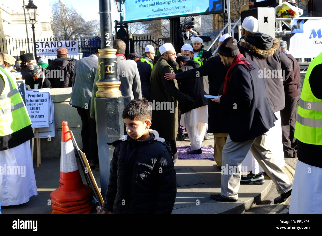Koran protest london hi-res stock photography and images - Alamy
