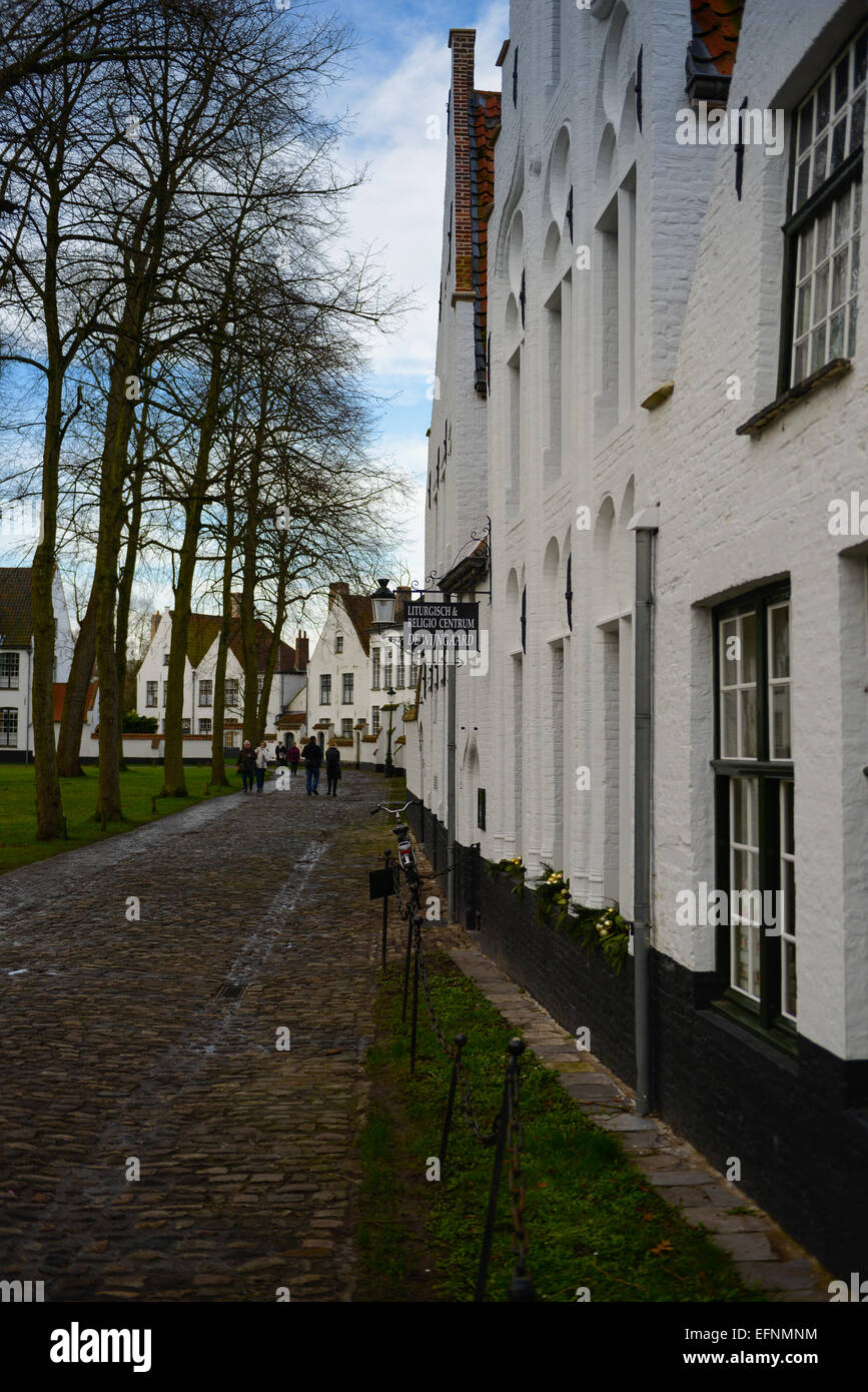 Inside yard hi-res stock photography and images - Alamy