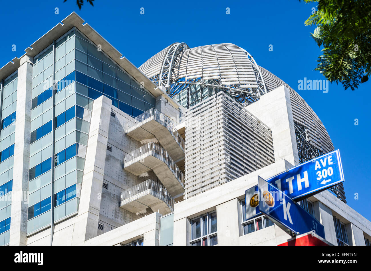 The San Diego Central Library building in downtown San Diego. San Diego ...