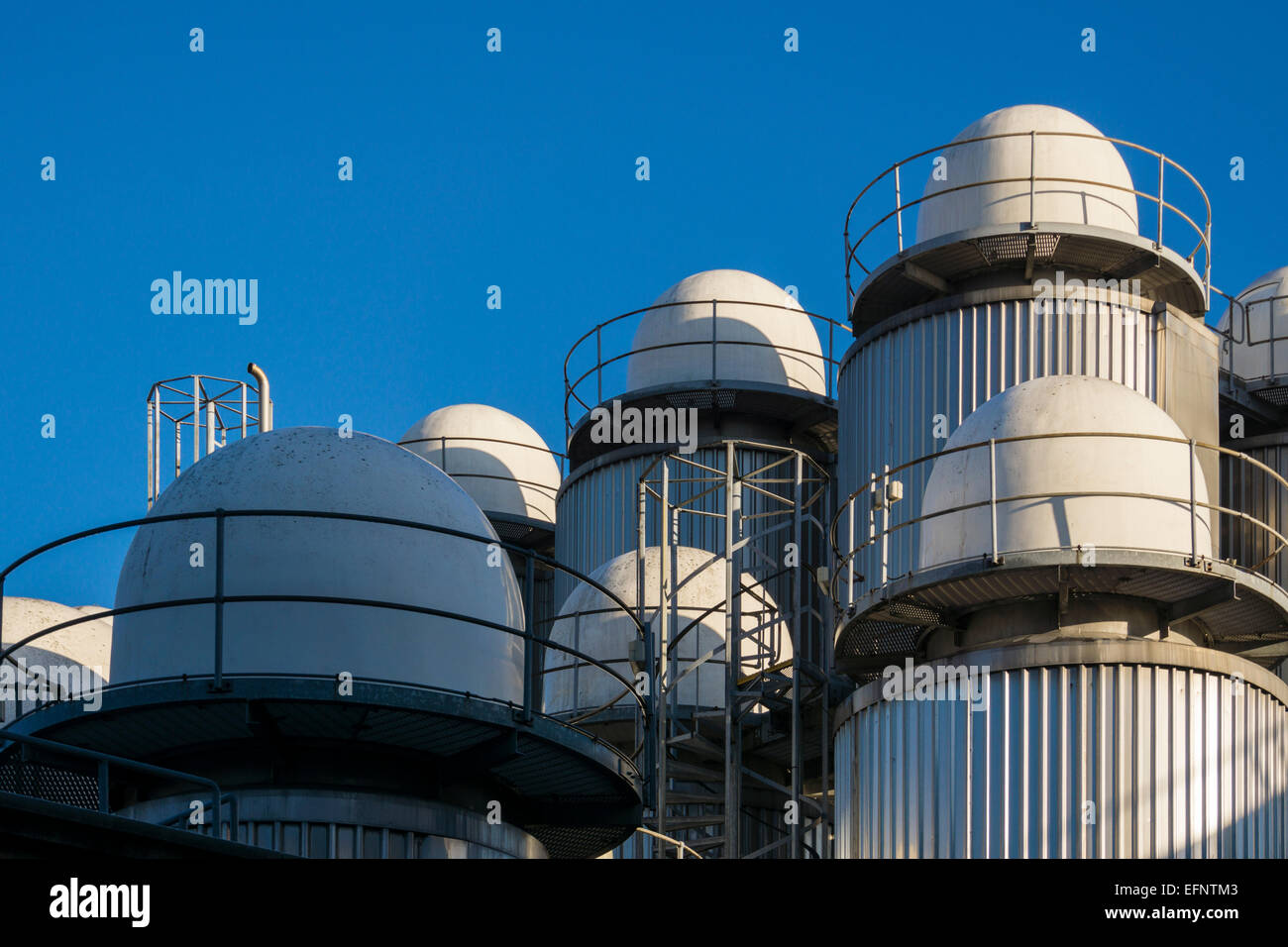 Guinness distillery hi-res stock photography and images - Alamy