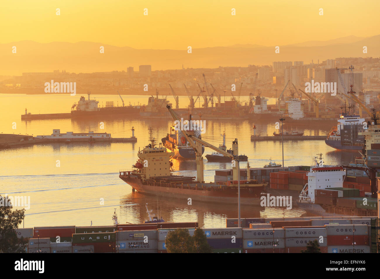 Algiers port hi-res stock photography and images - Alamy
